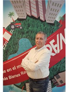 Luis Francisco Ramos Castilla – RE/MAX Savic – Huixquilucan, Estado De ...