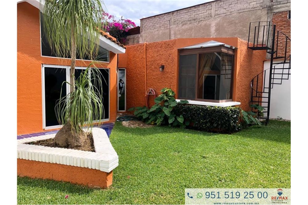 Residential - House - Oaxaca De Juárez, Mexico - Mexico - 1001156006 ...