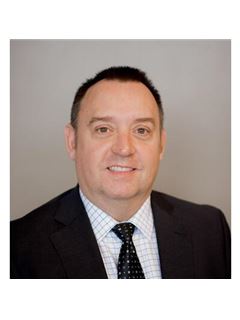 Mark A. Cooper – RE/MAX Edge – Dardenne Prairie, Missouri | United States