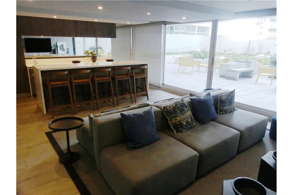 Residential - Condo/Apartment - Santiago, Santiago, Metropolitana De ...