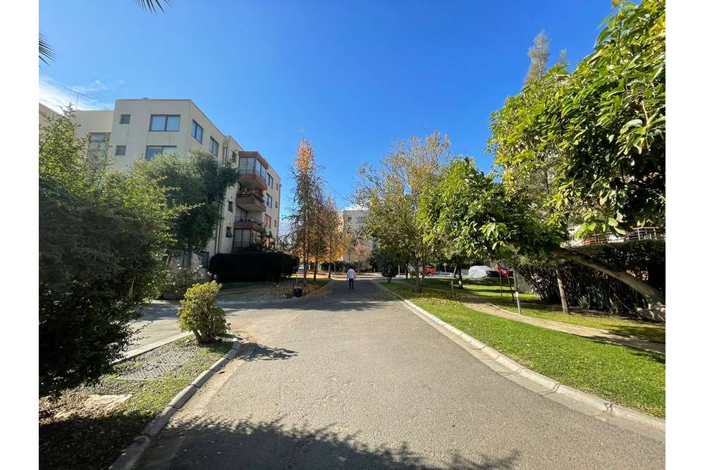 Residential - Condo/Apartment - La Florida, Santiago, Metropolitana De ...