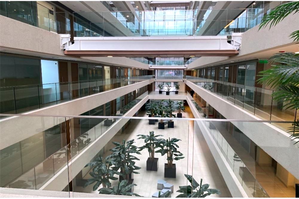 Commercial - Office Space - Las Condes, Santiago, Metropolitana De Santiago - CL - 1028018291 ...