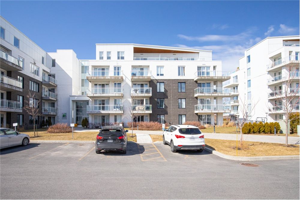 Residential - Condo/Apartment - Longueuil, Canada - Canada - 1030080103 ...