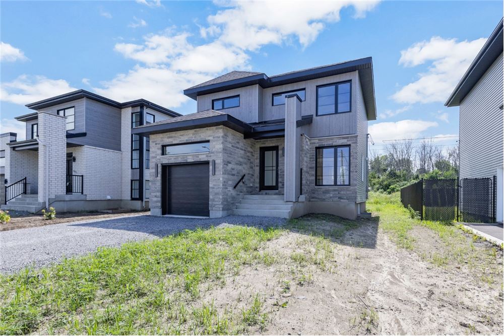 Residential - Two Level House - Salaberry-de-Valleyfield - Grande-Île ...