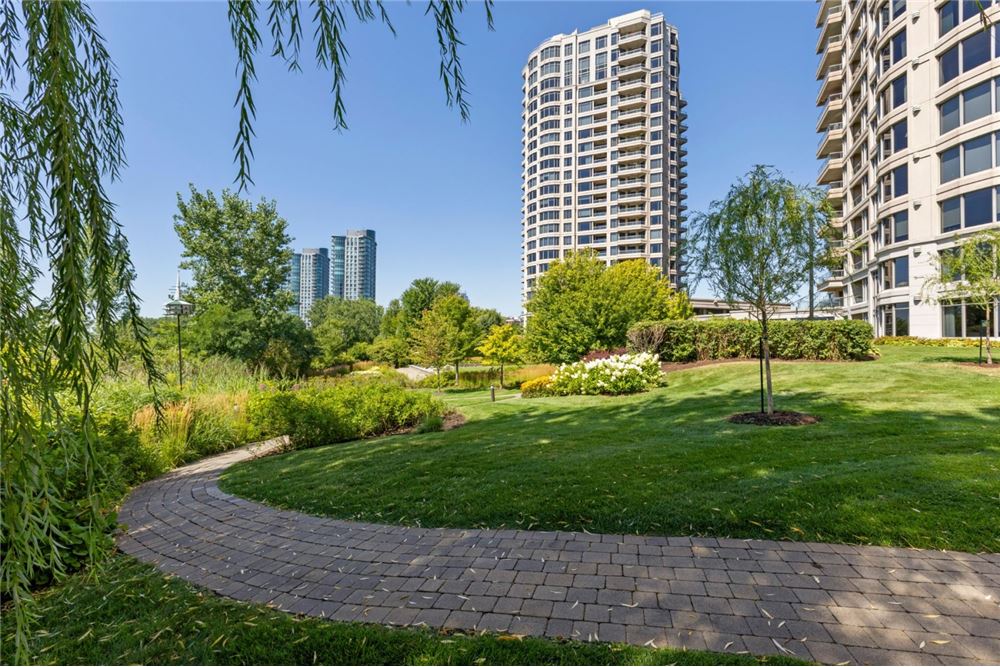Residential - Condo/Apartment - Verdun, Canada - Canada - 1030080033 ...