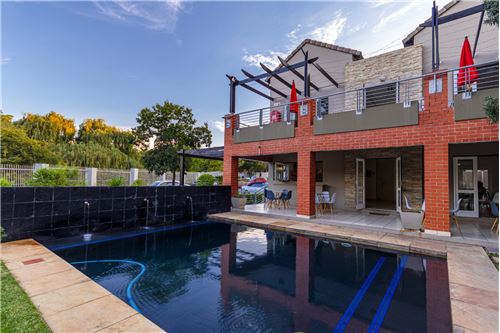 Residential - Condo/Apartment - Paulshof, Gauteng - South Africa ...