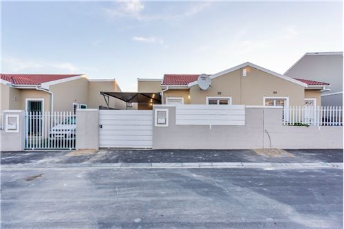 Residential - House - Rivergate, Western Cape - South Africa - 1031400173-22 , RE/MAX Global ...