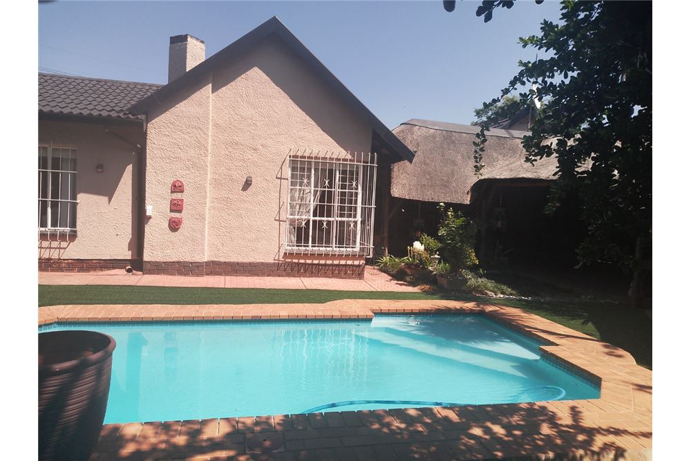 Residential - House - Randhart, Gauteng - South Africa - 1031411142-7 ...