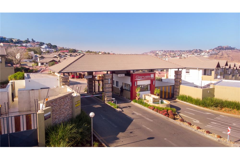 Residential - Townhouse - Glenanda, Gauteng - South Africa - 1031469013 ...