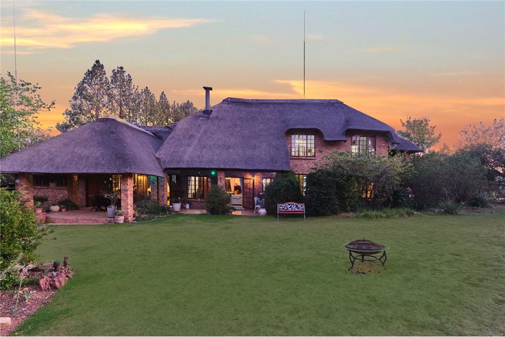 Residential - House - Ruimsig, Gauteng - South Africa - 1031462150-47 ...