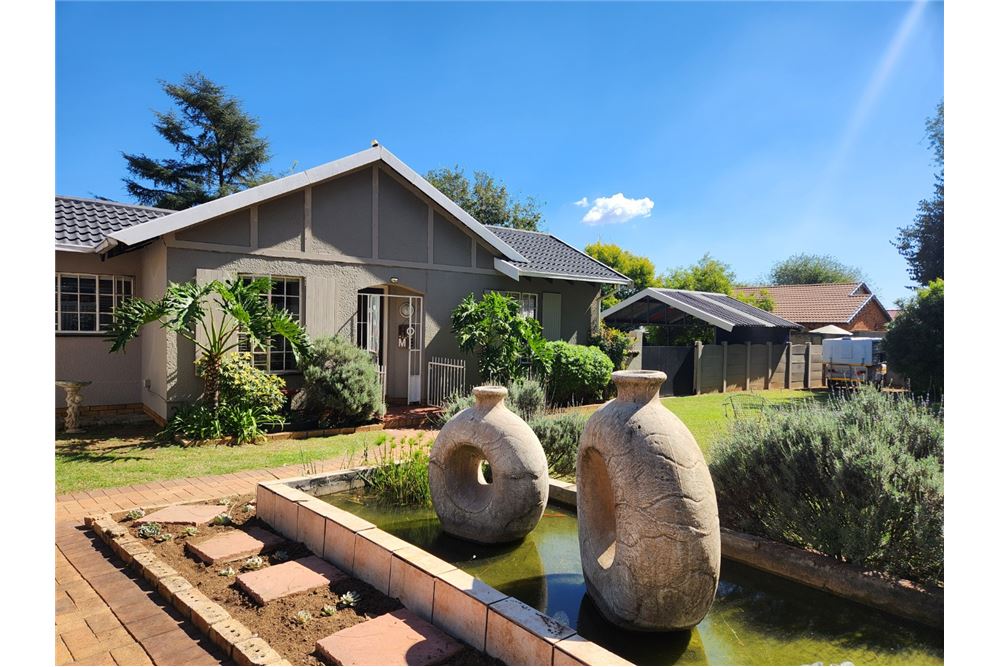 Residential - House - Albertsdal, Gauteng - South Africa - 1031421022 ...