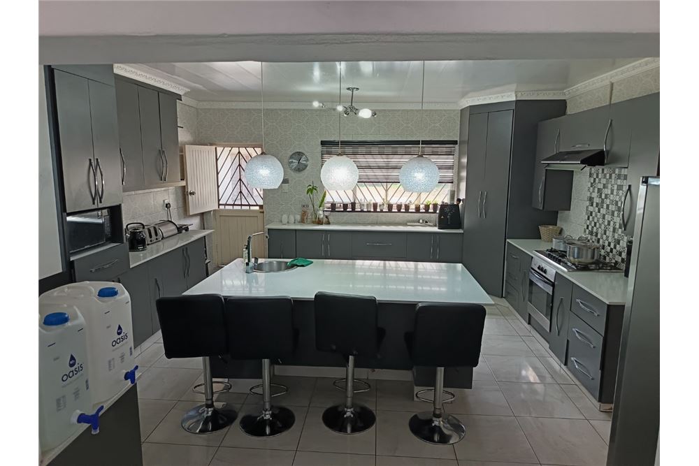 Residential - House - Erasmia, Gauteng - South Africa - 1031414142-55 ...