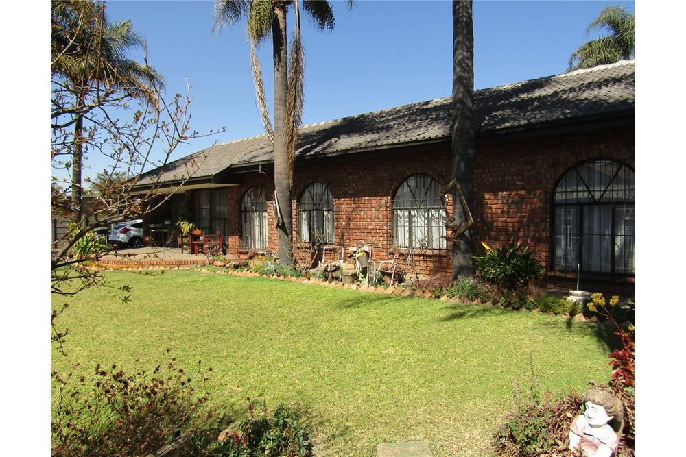 Residenziale - Casa - Daspoort, Gauteng - South Africa - 1031383142-9 ...
