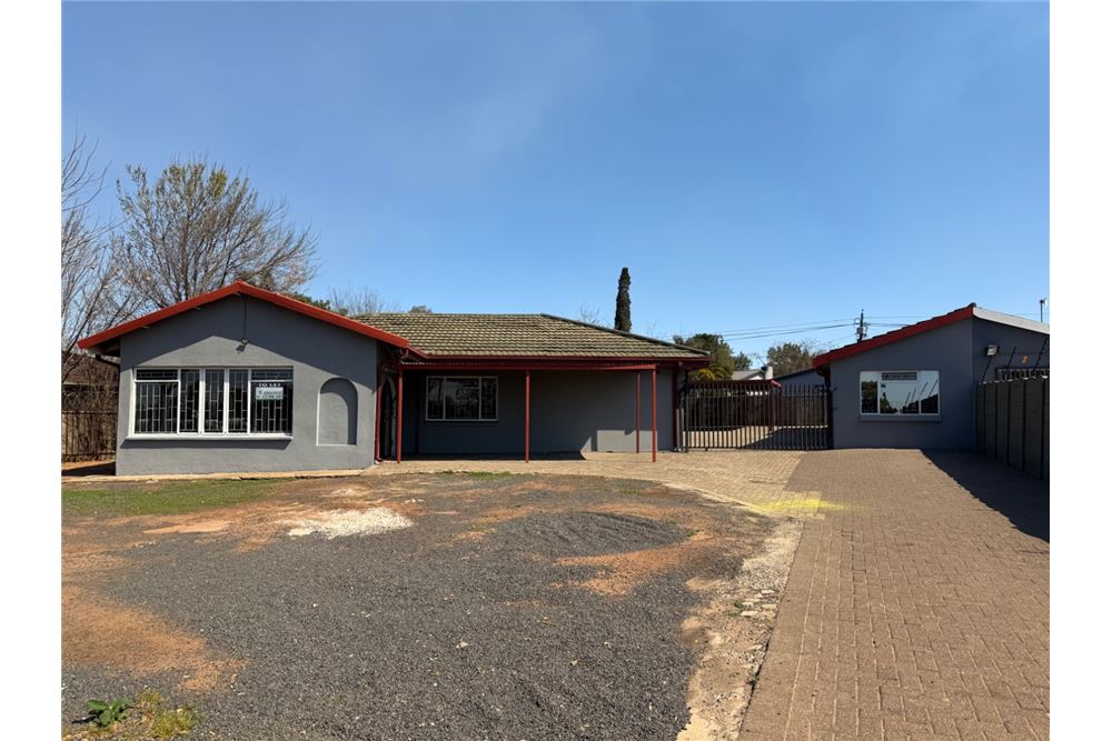 Commercial - Commercial/Retail - Witbank Ext 12, Mpumalanga - South ...