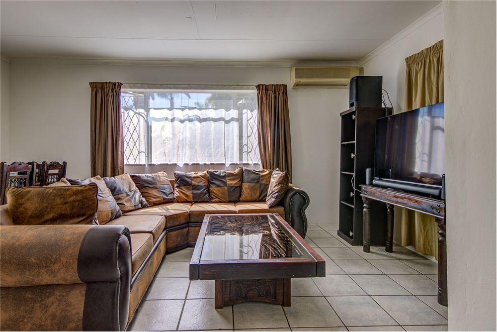 Residential - House - Nimrod Park, Gauteng - South Africa - 1031439003 ...