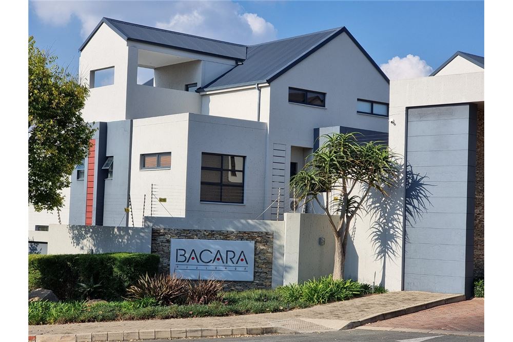 Residential - Townhouse - Paulshof, Gauteng - South Africa - 1031439281 ...