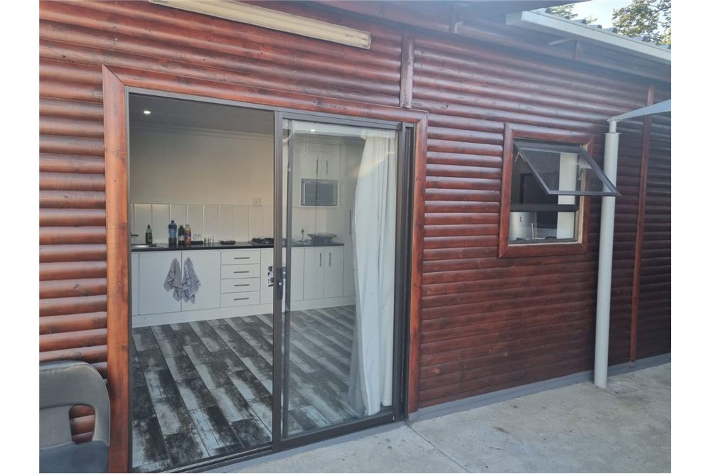 Residential - Condo/Apartment - Rustenburg Central, North West - South ...