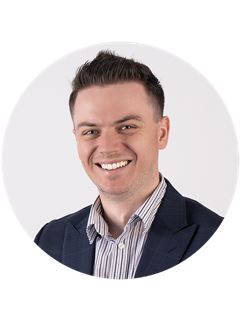 Adam Locke – RE/MAX United – Helensvale, Queensland | Australia