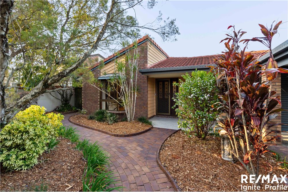 Residential - House - Middle Park, Australia - Australia - 1043193003 ...