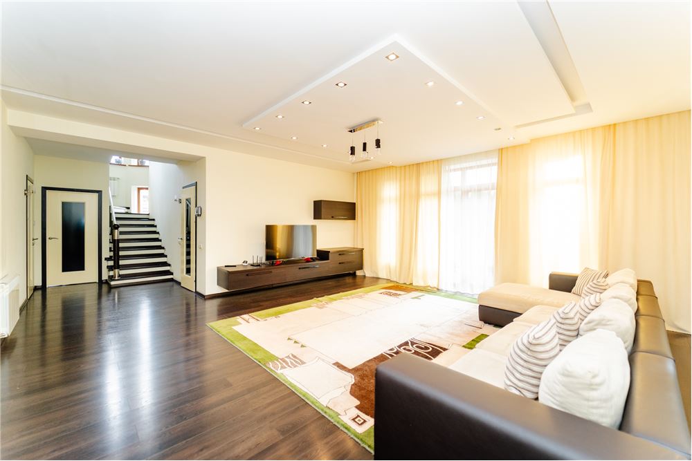 Residential - Gentlemans House - Codru, Moldova - Moldova - 1056008007 ...