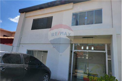 Residencia - Venta - Paraguay Asunción Villa Aurelia - 143072080-10 , - RE/MAX Paraguay