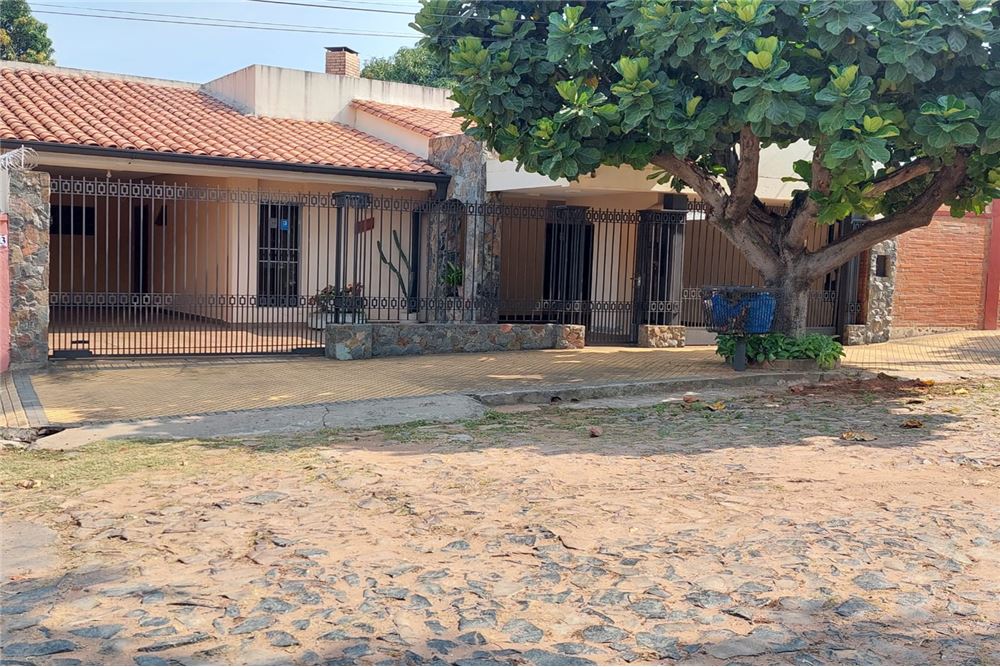 666 Mts²: Residencia Venta, 3 Dormitorios Ubicada en Paraguay Asunción ...