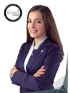 Alexandra Pires – My Place – Sacavém e Prior Velho, Loures | Portugal