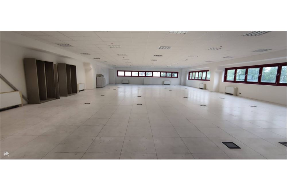 Commercio - Commerciale/Negozi - Liscate - Italy - 37371008-44 , RE/MAX ...