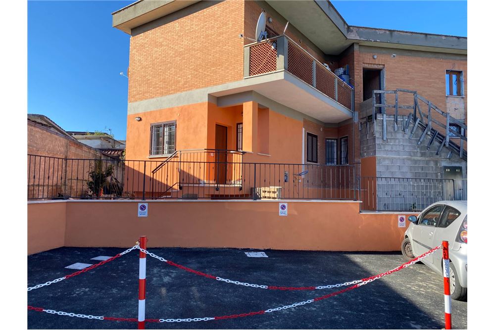 Residential - Condo/Apartment - Rome - Italy - 21901143-159 , RE/MAX ...