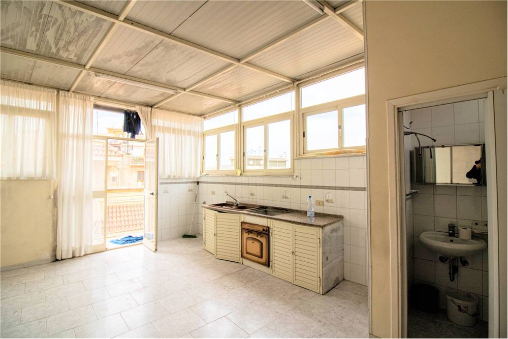 Residenziale - Casa Singola - Villabate - Italy - 38261040-88 , RE/MAX ...