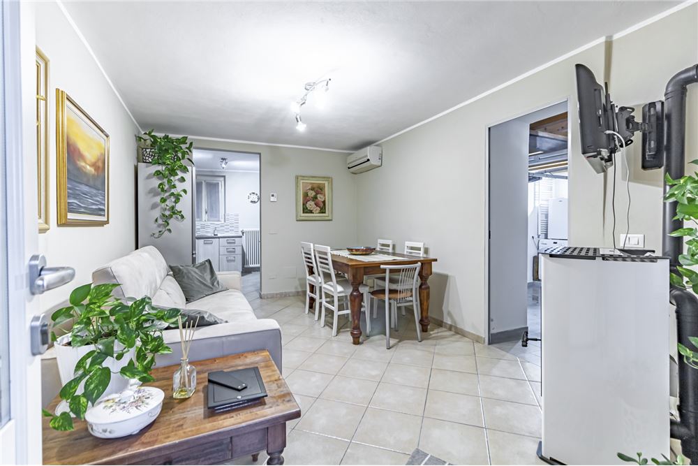 Residential - Single Family Home - Pieve Porto Morone - Italy ...