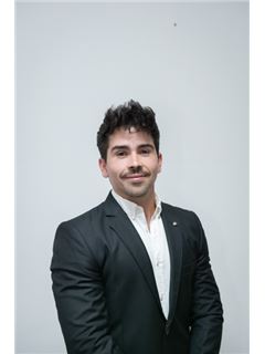 RE/MAX Austral – COMODORO RIVADAVIA, Escalante | Argentina