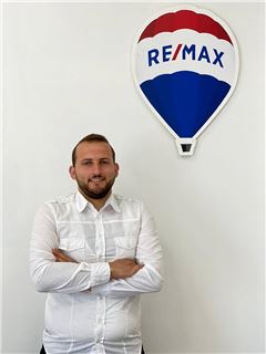 Durrës, Albania Residential Real Estate & Condo / Apartment For Rent ...