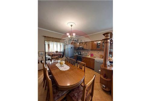 Residential - Condo/Apartment - Laprakë, Albania - AL - 530361012-285 ...