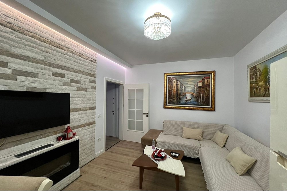 Condo/Apartment - For Rent/Lease - Tirana e Re, Albania - 530471011-23 ...