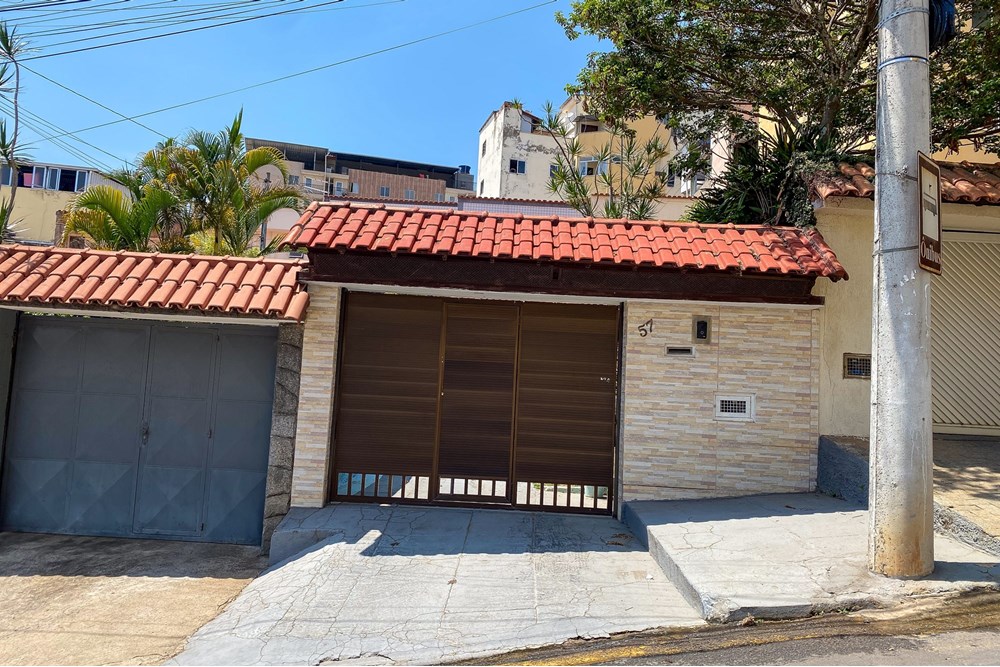 138.00 Área Útil Casa Venda, 4 Ambientes localizado em Benfica, Juiz de ...