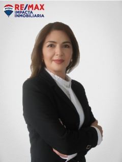 Paola Giovanna Vallejo Espinosa – RE/MAX Impacta – Quito, Pichincha | Ecuador