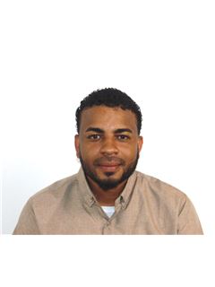 Jamie Jones – RE/MAX 1ST CHOICE II – Hopkins, Stann Creek District ...